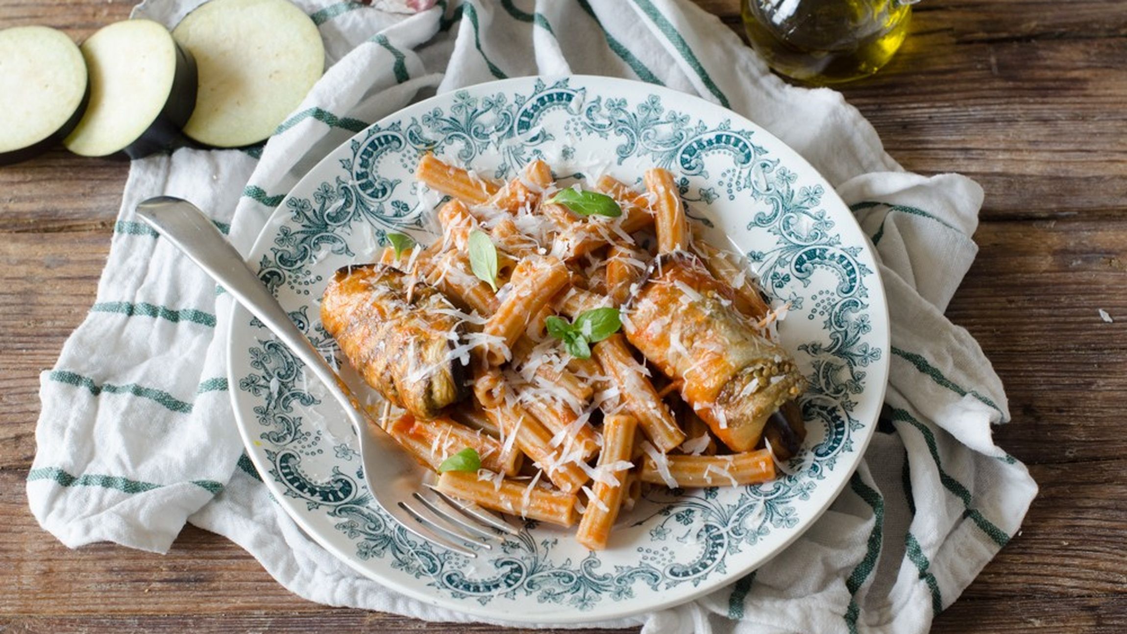 Ricetta Maccheroncini con involtini alla norma | Agrodolce