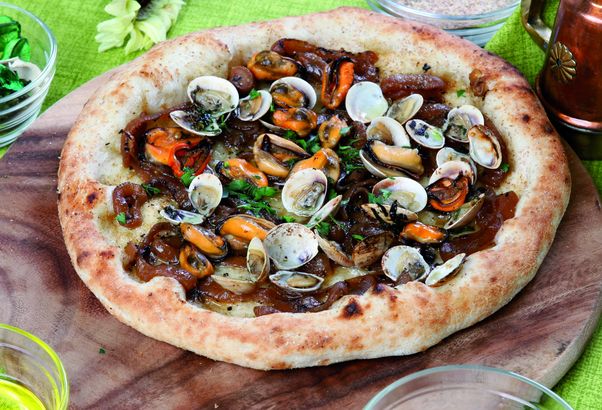 Rustico con scarola, pinoli e salsiccia al barbecue Ricetta- Agrodolce