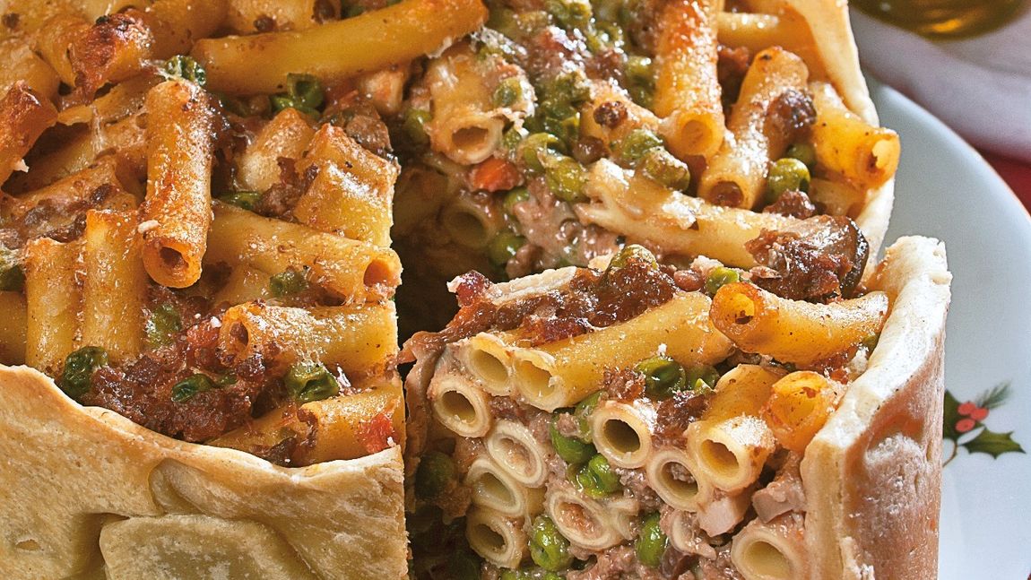 Ricetta Timballo di pasta al forno con ragù di carni miste | Agrodolce