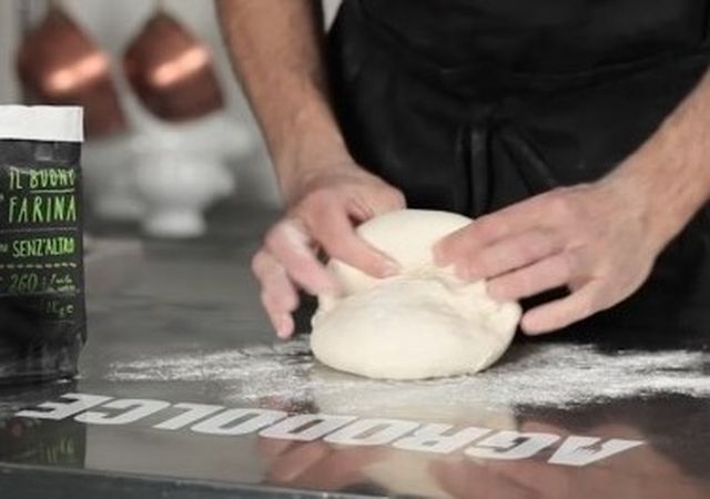 Pizza con patate | Agrodolce