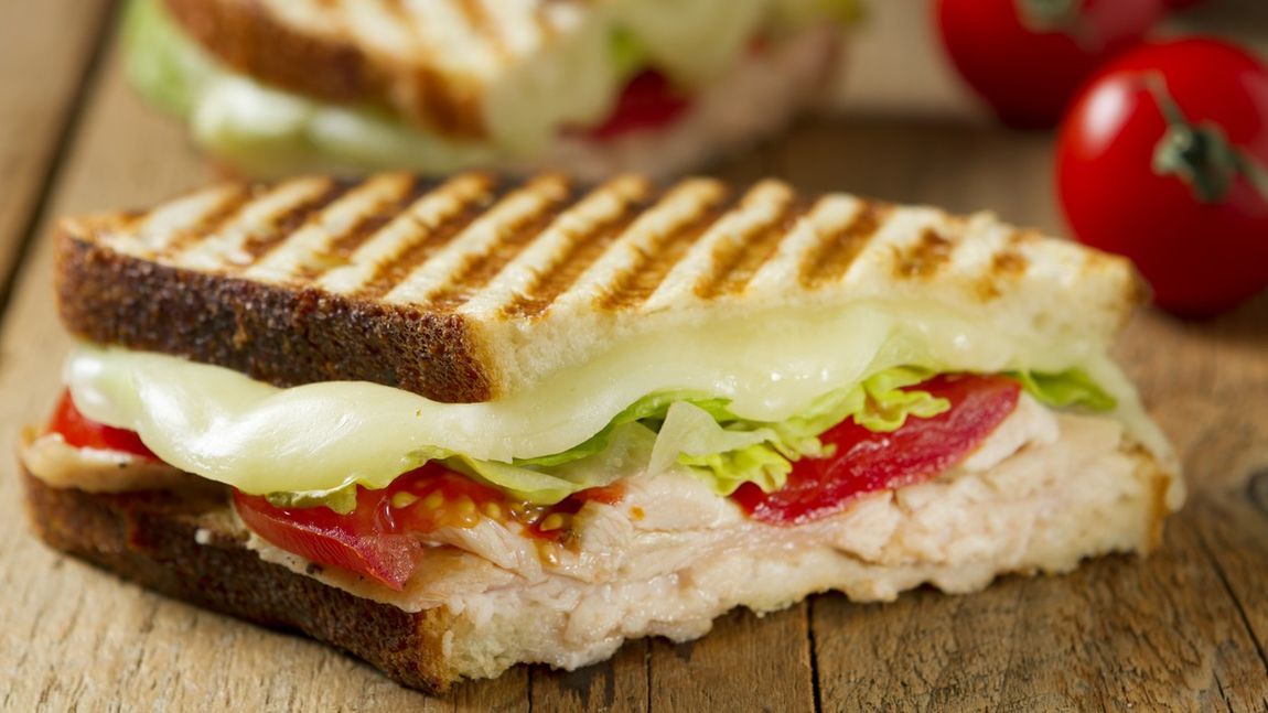 6 panini con pollo e tacchino da preparare per un pranzo veloce - Agrodolce