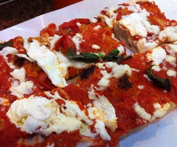 Condimenti per pizza: 15 idee per renderla straordinaria - Agrodolce